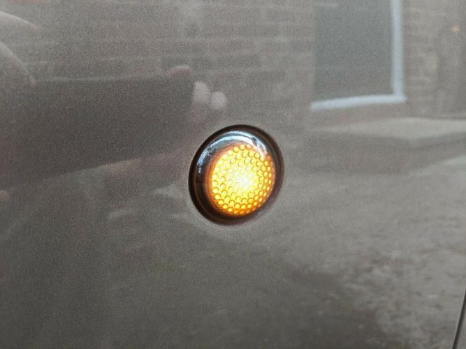 Smoked Aston Martin DB9, Vantage V8 V12, DBS side Repeaters Indicators ...